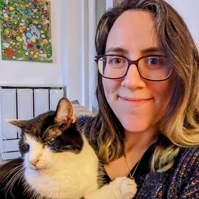 Chelsea Workman, Author of Tractive Blog